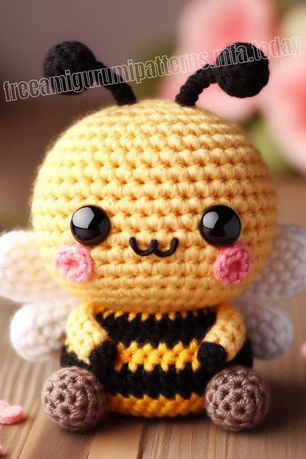 Amigurumi Crochet Bee Chen Free Pattern-1 – Free Amigurumi Patterns